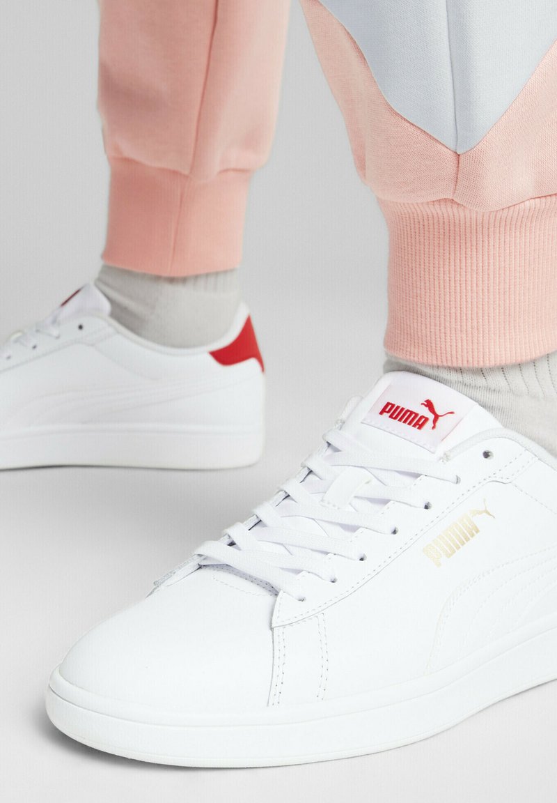 Puma SMASH 3.0 UNISEX - Sneakers laag - white white for all time red ...