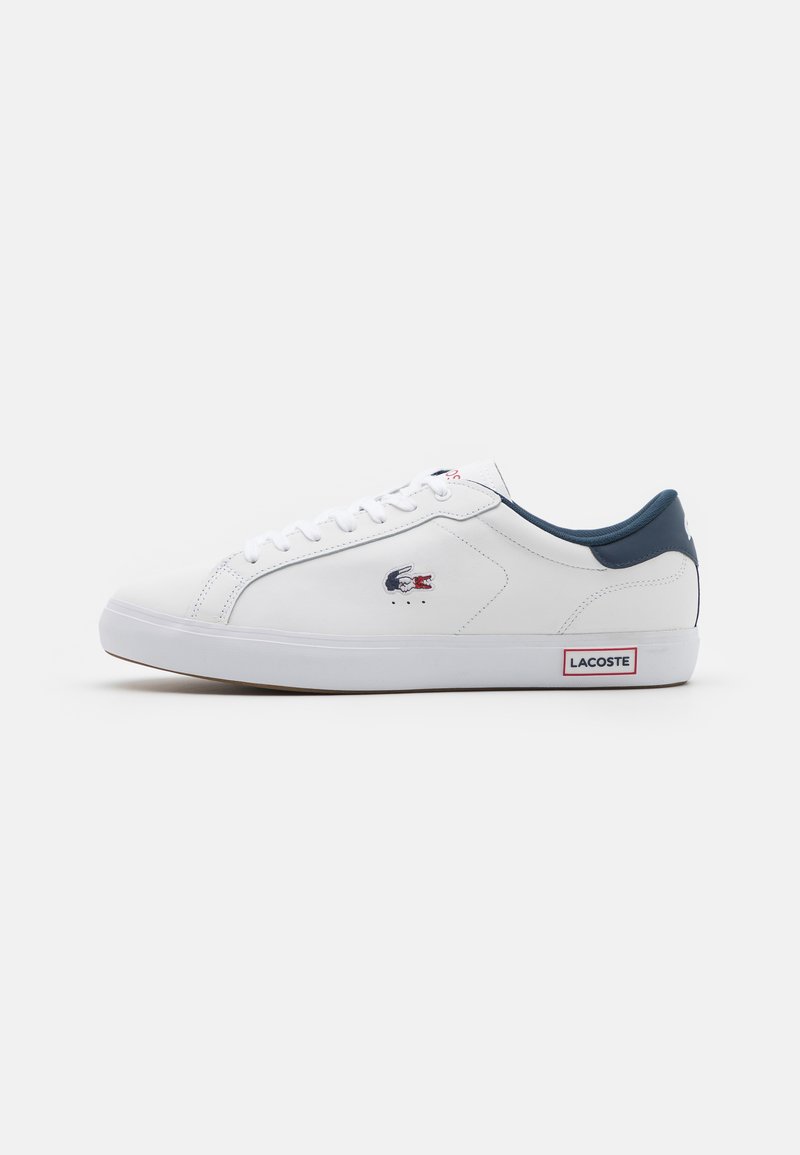 Lacoste POWERCOURT - Zapatillas - white/navy/red/blanco - Zalando.es