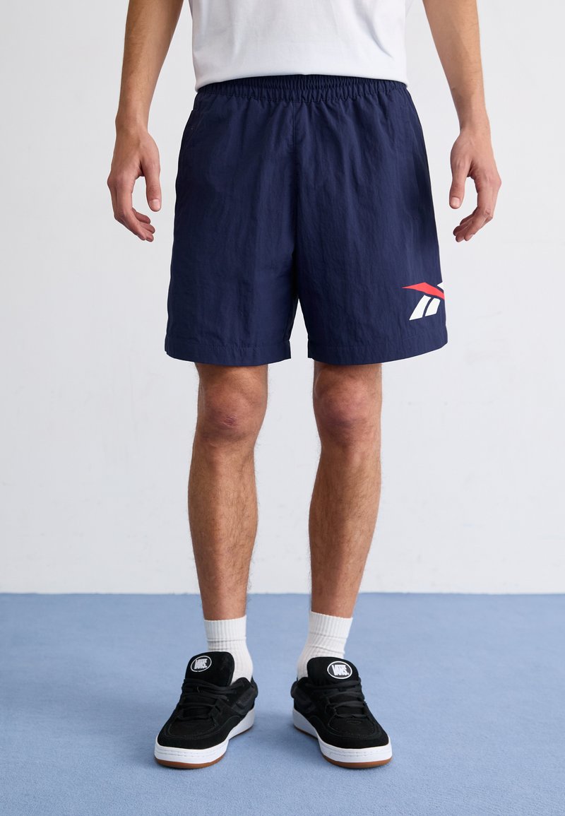 Reebok Classic VECTOR - Shorts - navy/dark blue - Zalando.ie