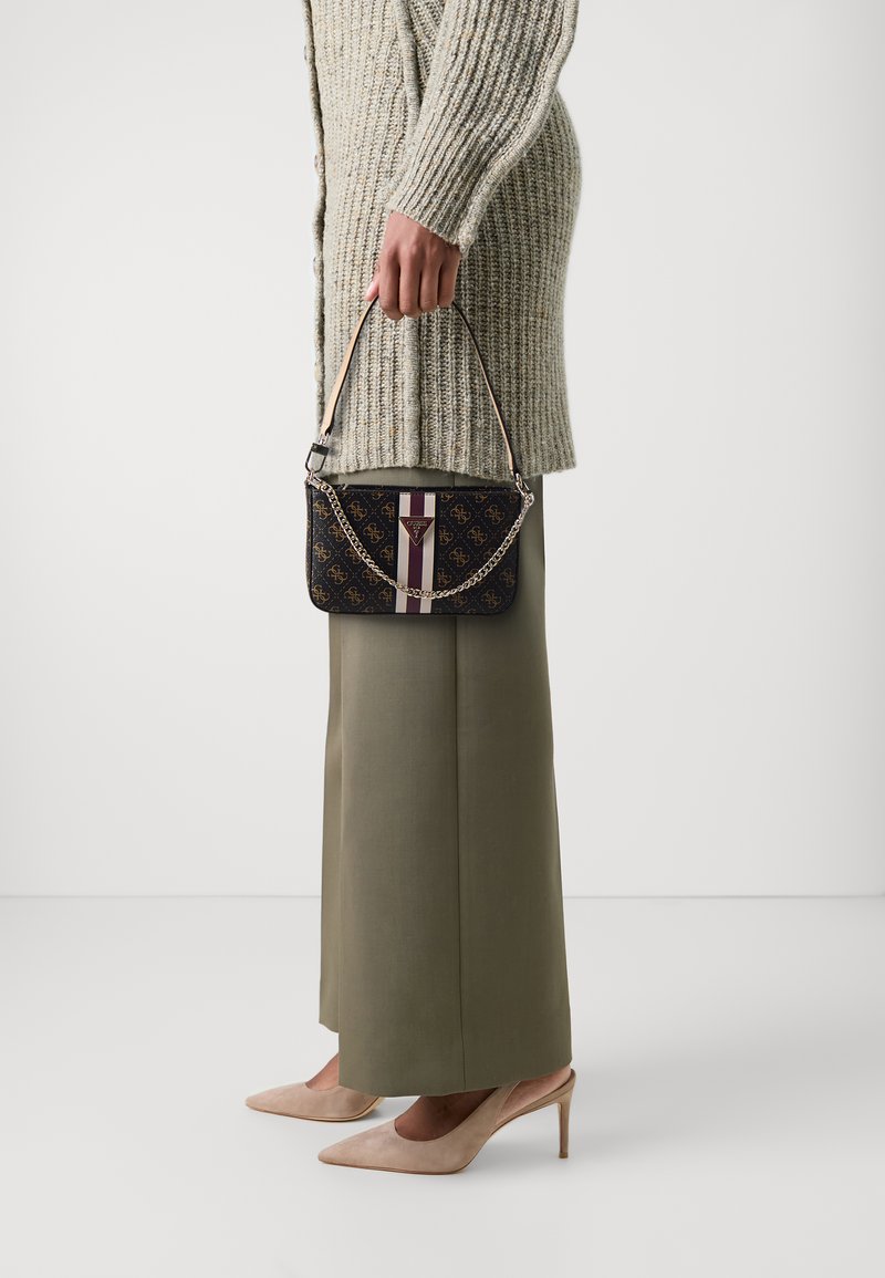 Guess NOELLE MINI TOP ZIP SHOULDER - Handtas - brown/bruin - Zalando.nl