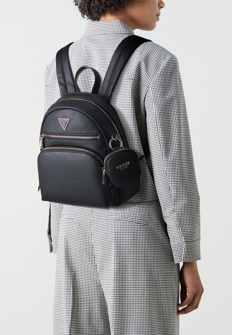 Guess POWER PLAY TECH BACKPACK SET - Ryggsekk - black/svart - Zalando.no