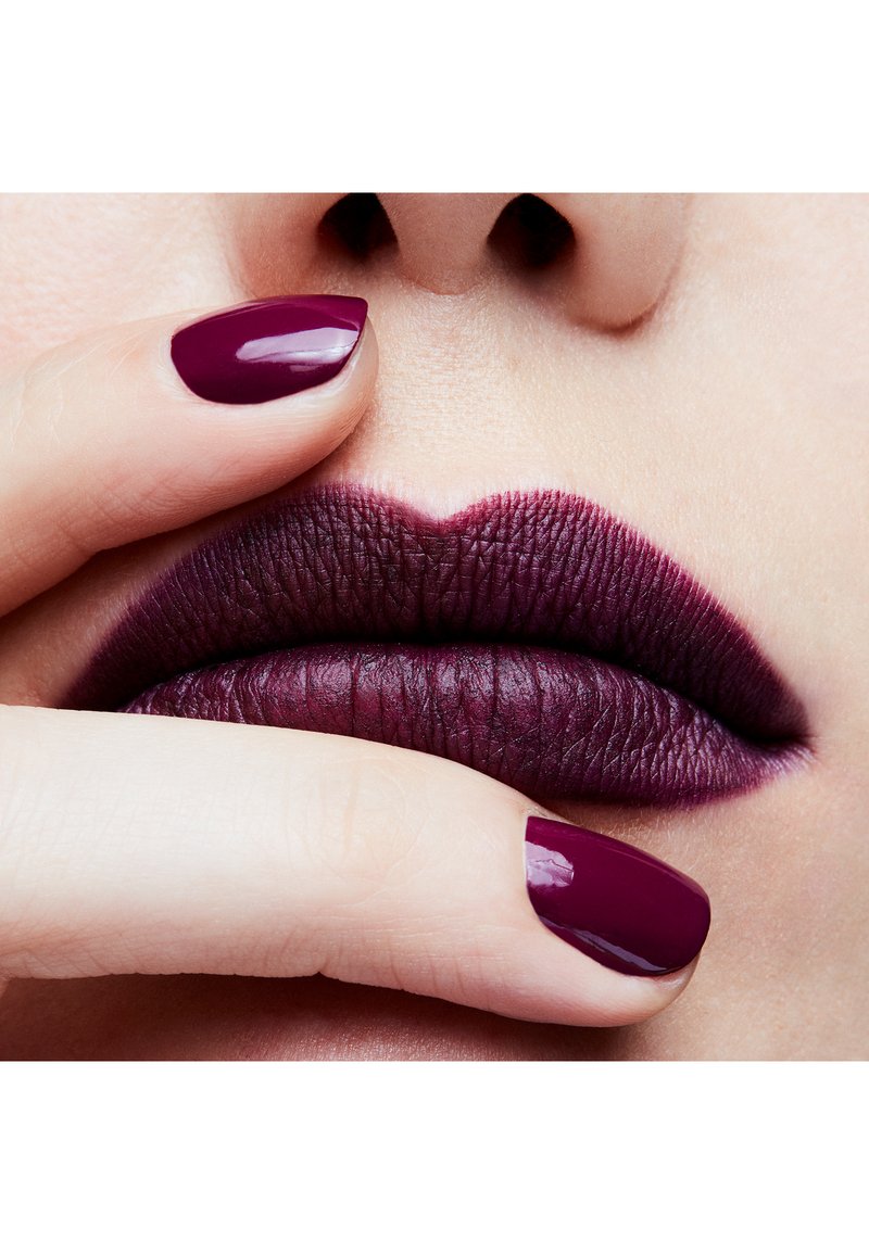 Mac Lipstick Instigator