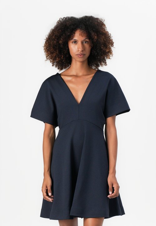 Ted Baker | Uudet mallistot ja tuotteet Zalandolla