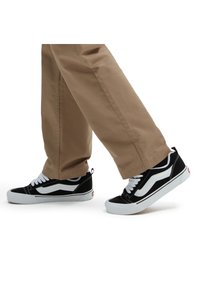 Vans KNU SKOOL UNISEX - Chaussures de skate - black true white/noir - ZALANDO.FR