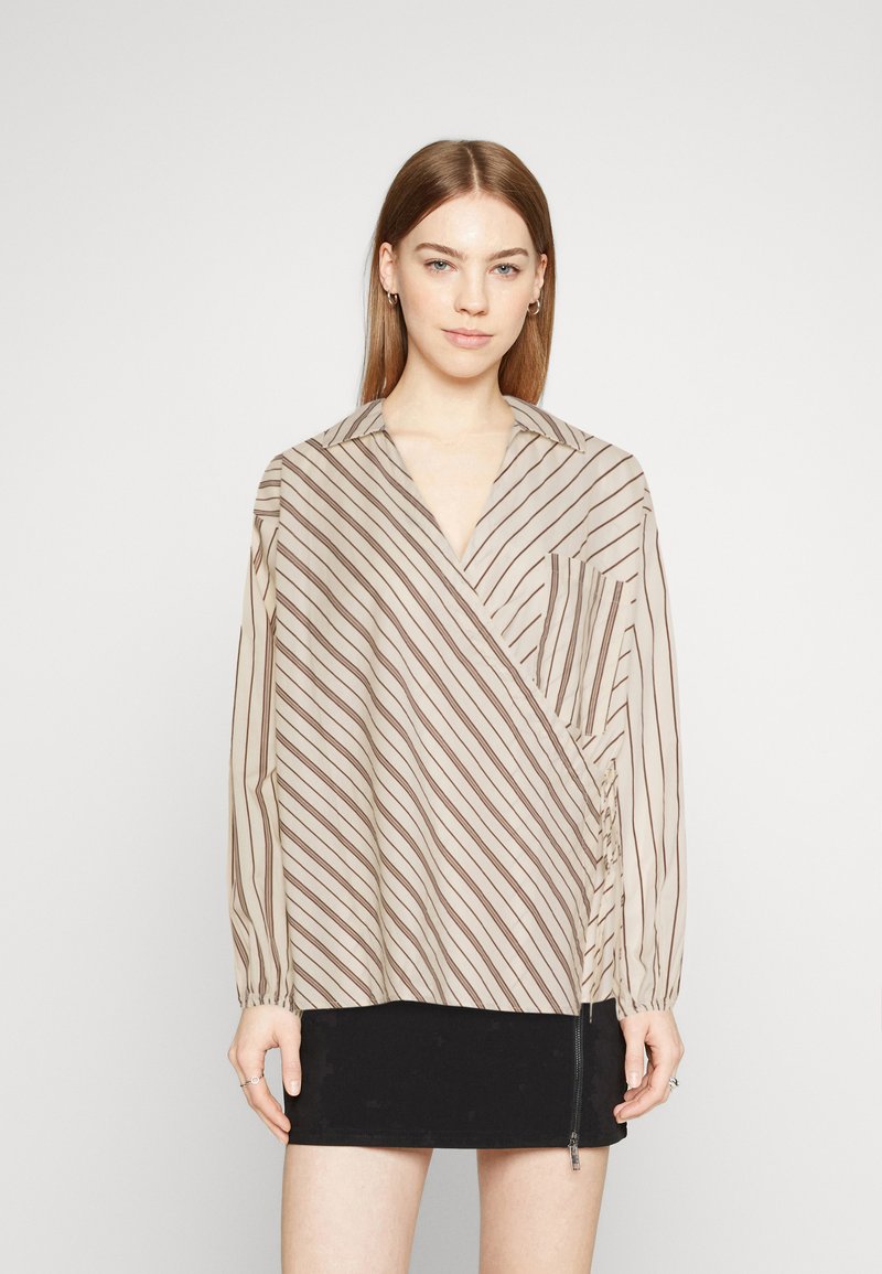 Object OBJNIKITA WRAP - Camicetta - cloud dancer/brown/beige - Zalando.it