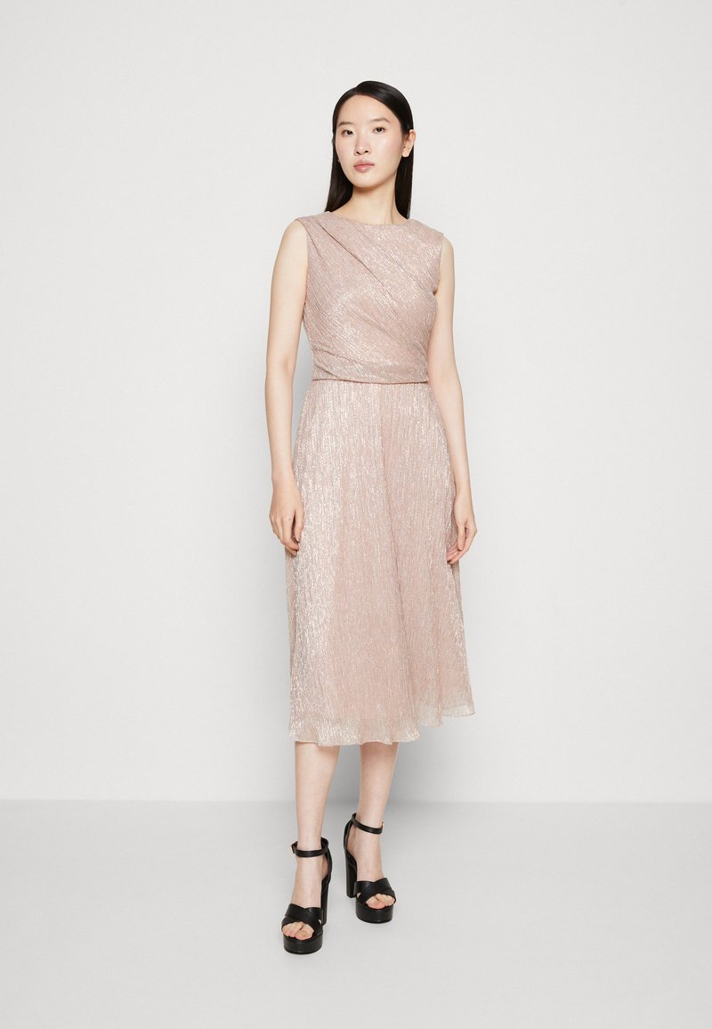Swing DRESS - Jersey dress - blush rose/light pink - Zalando.ie