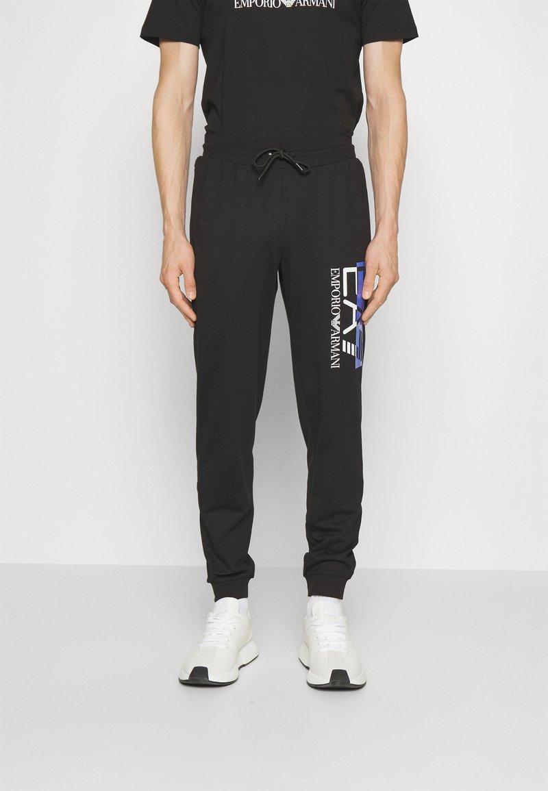 EA7 Emporio Armani TROUSER - Pantalones deportivos - nero/negro - Zalando.es