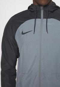 Nike Performance ACADEMY HOODED TRACK JACKET - Training jacket - cool ...