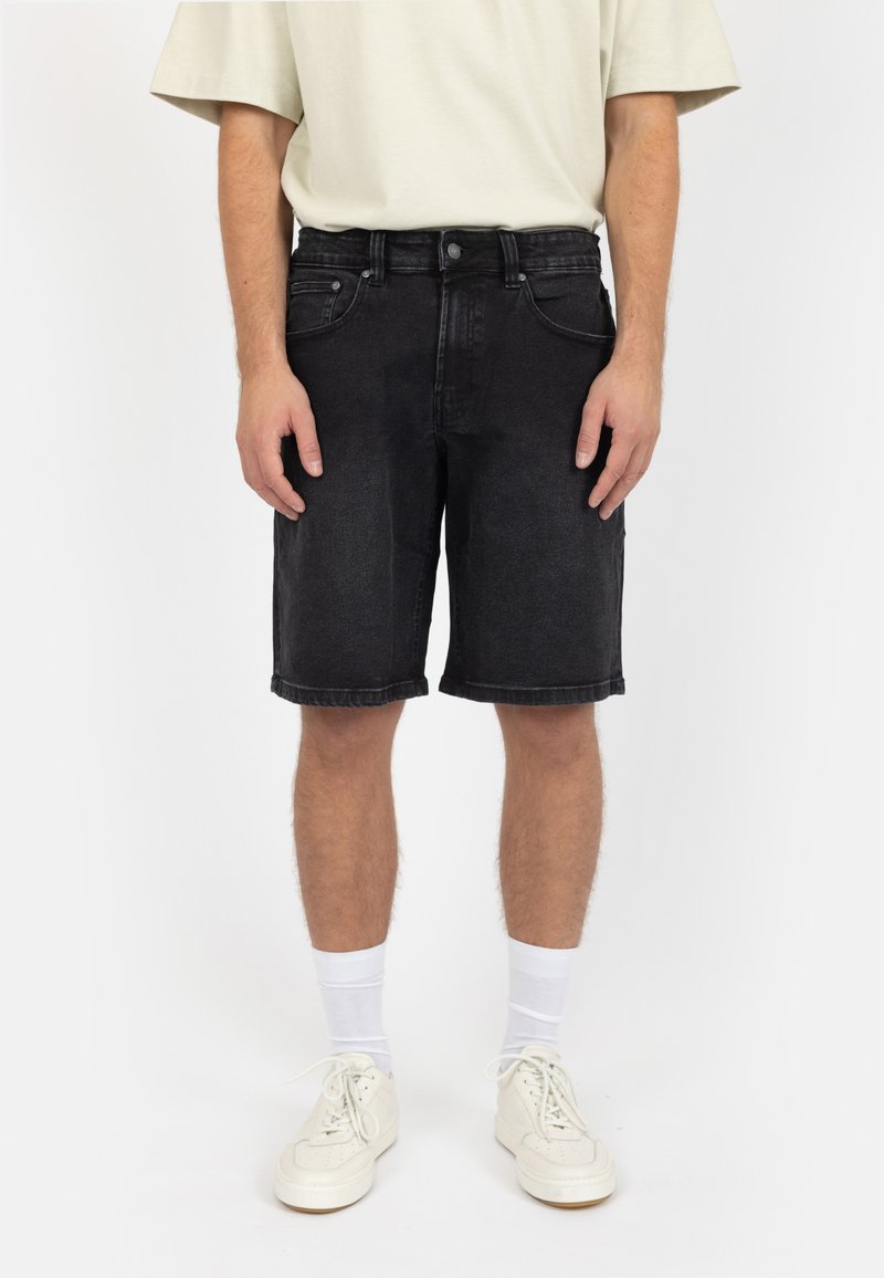 Denim Project WIDE - Denim shorts - black washed/black - Zalando.de