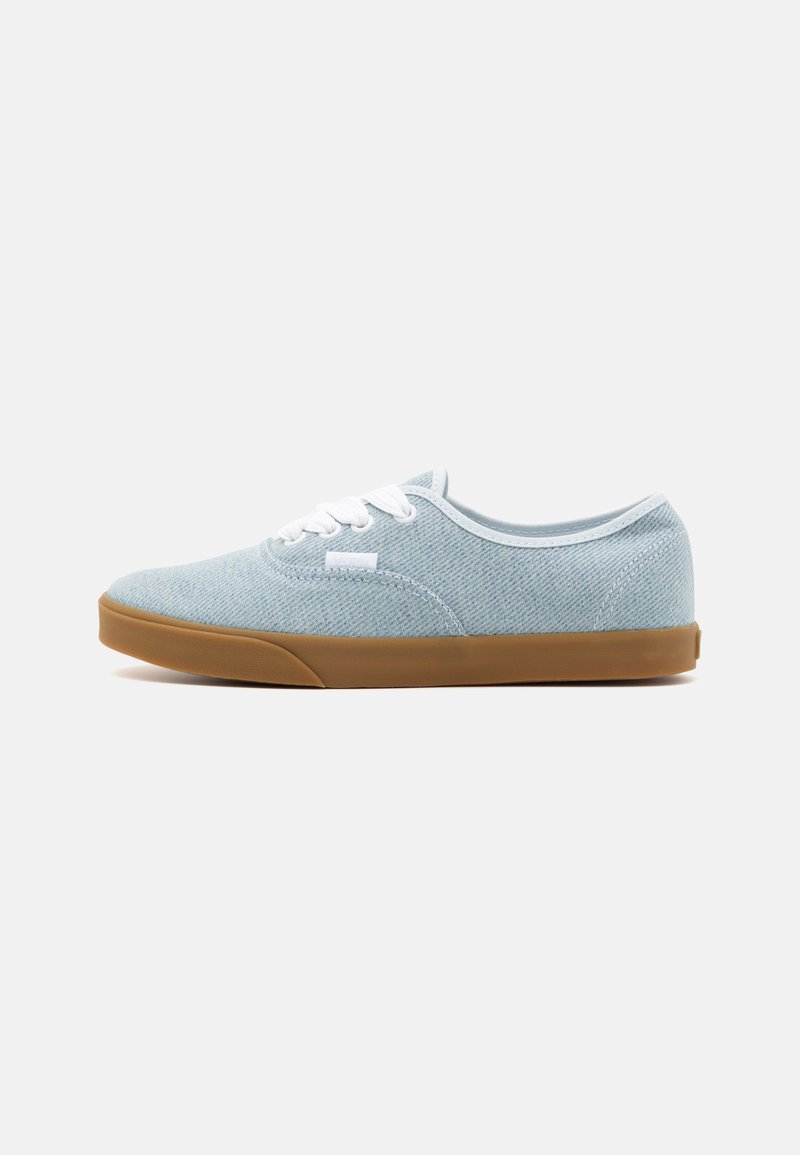 Vans AUTHENTIC LOWPRO UNISEX - Trainers - denim baby blue/light blue - Zalando.ie