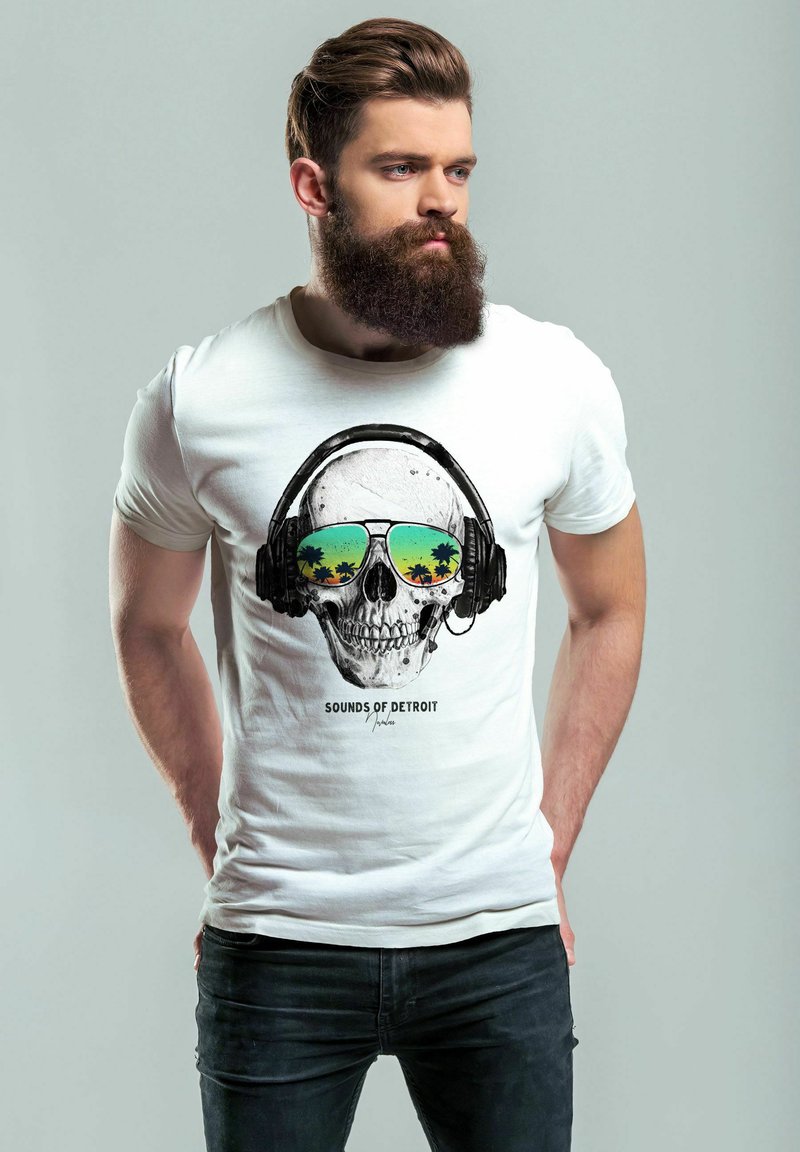 Neverless TOTENKOPF KOPFHÖRER MUSIK PARTY SKULL SONNENBRILL - T-Shirt print - weiß - Zalando.de