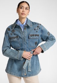 Elena Mirò CON APPLICAZIONI - Jeansjacke - blu/blau - Zalando.at
