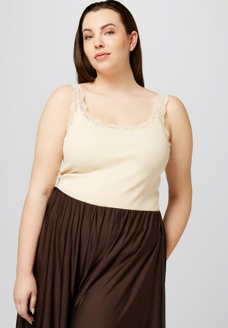 Guido Maria Kretschmer Curvy Collection LUISE - Top - beige - Zalando.nl