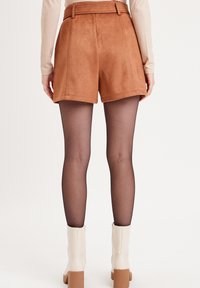 Cache Cache PAPERBAG - Shorts - camel - Zalando.at