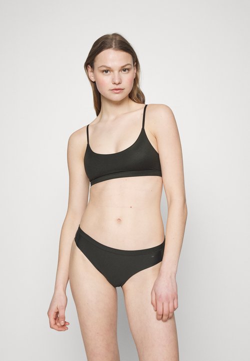 Triumph SMART NATURAL BRAZILIAN 2 PACK - String - black/schwarz - Zalando.ch