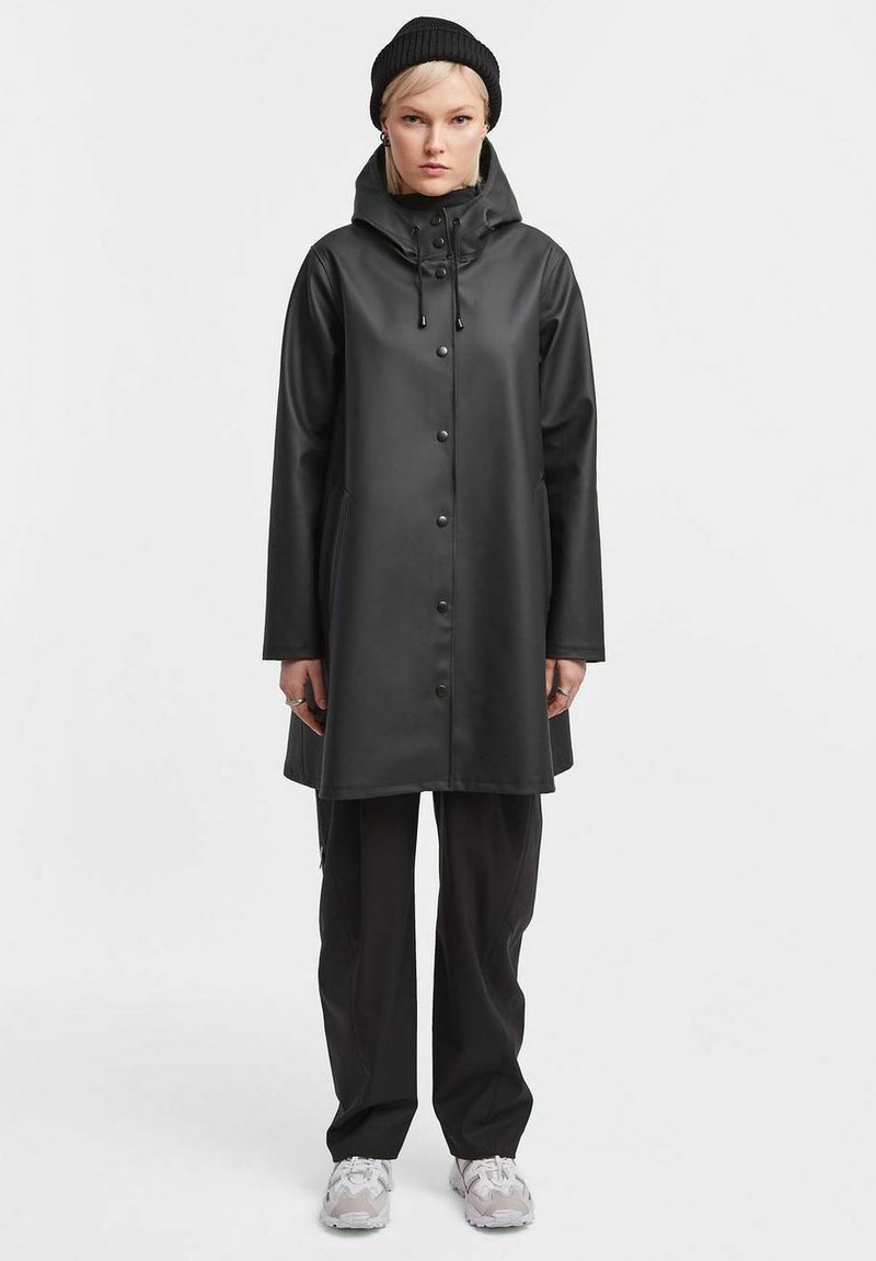 Stutterheim MOSEBACKE - Regnjacka - black/svart - Zalando.se