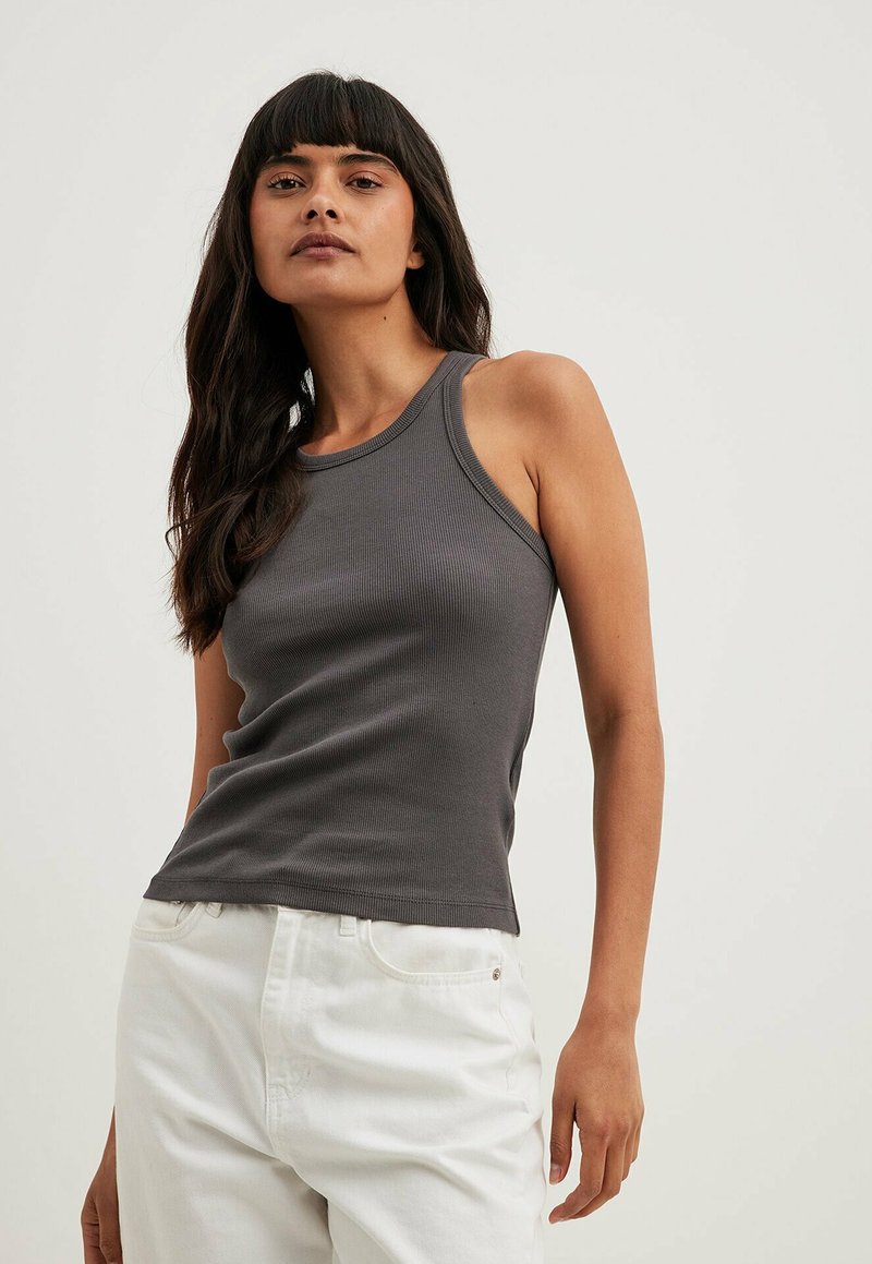 NA-KD TANK - Top - grey/gris - Zalando.es