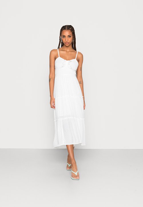 Robes blanc en ligne | ZALANDO