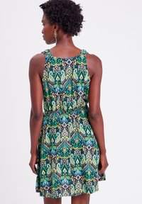 Cache Cache AUSGESTELLTES MIT TRÄGERN - Vestido informal - noir/negro ...