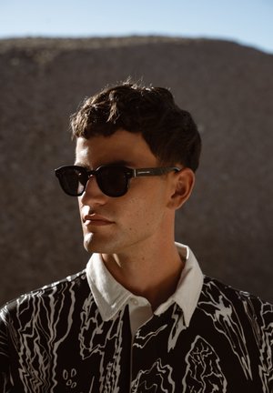 Kapten & Son LYON - Sluneční brýle - crystal tortoise brown/hnědá ...