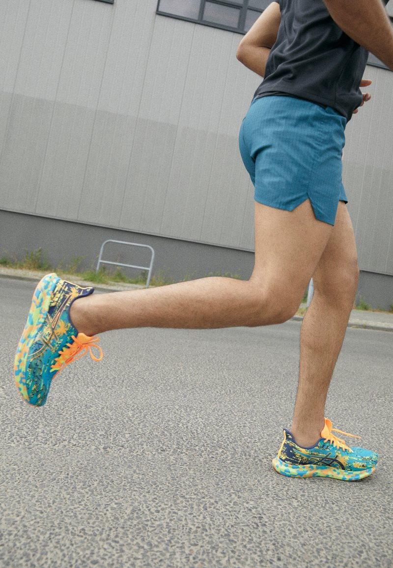 ASICS Neutral running shoes - island blue/indigo blue/blue - Zalando.ie