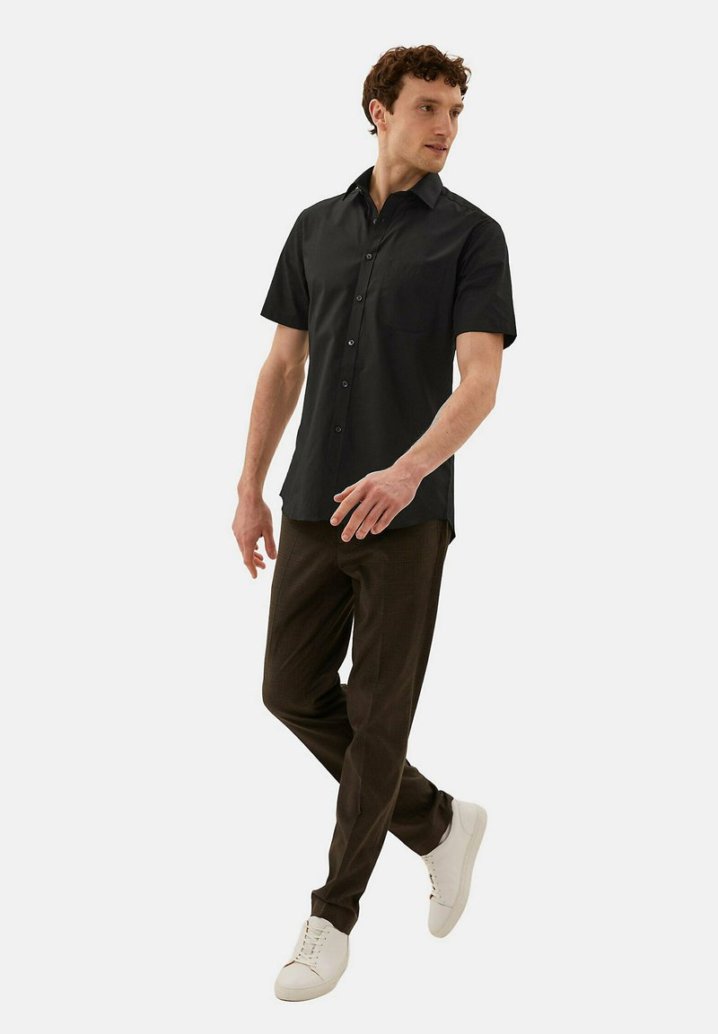 Marks & Spencer 3PK TAILORED FIT SHORT SLEEVE - Camicia - black/nero ...