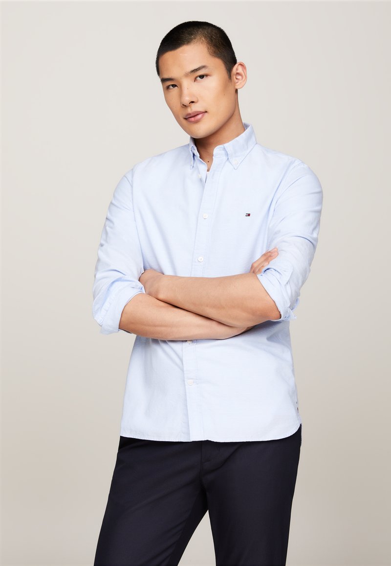 Tommy Hilfiger OXFORD SHIRT - Vapaa-ajan kauluspaita - vessel blue ...