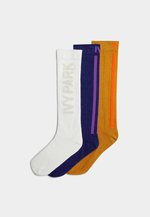 adidas Originals ADIDAS ORIGINALS CREW SOCKS (3 PAIRS) - Strumpor ...