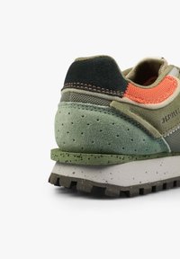 Scalpers ERIC - Sneaker low - khaki - Zalando.de