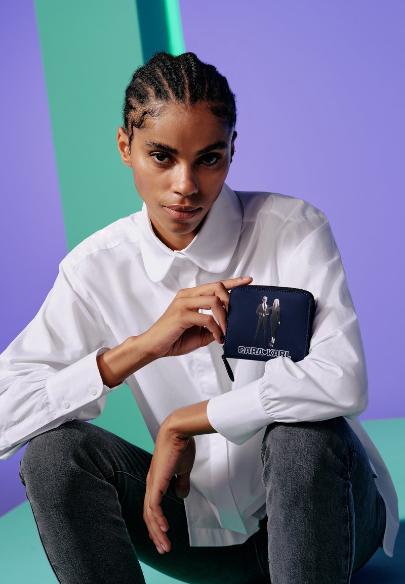 KARL LAGERFELD X CARA DELEVINGNE BIFOLD ZIP WALLET - Wallet - navy/blue ...