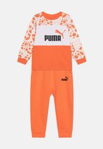 Puma MIX MATCH INFANTS - Tepláková souprava - hot heat/oranžová ...