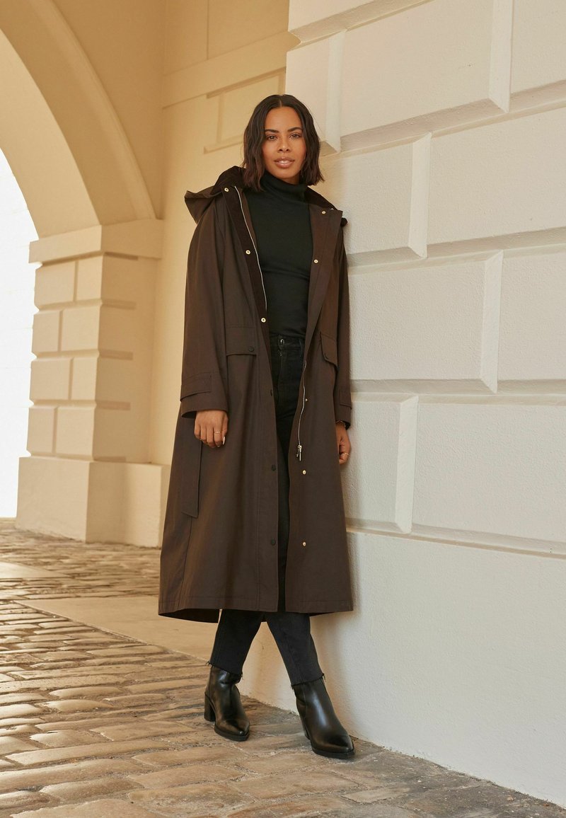 Next LONG WAXED EFFECT - Trenchcoat - chocolate brown/bruin - Zalando.be