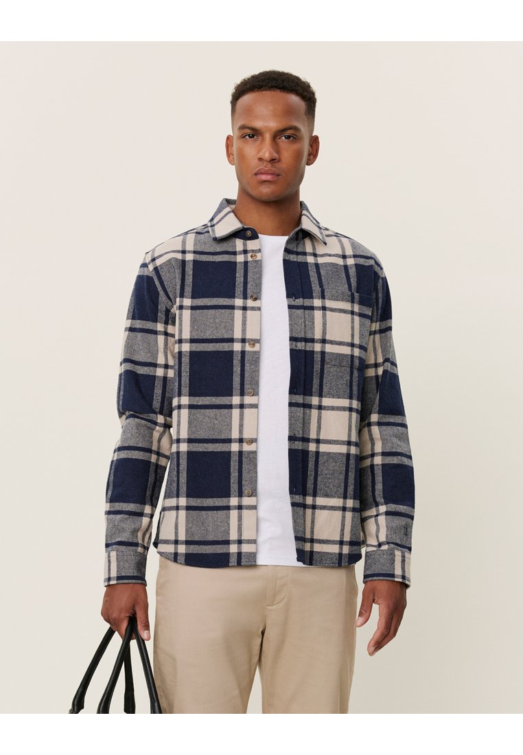 Les Deux JEREMY - Shirt - dark navy/light desert sand/dark blue ...