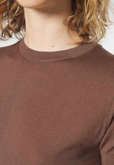 Theory TEE - Print T-shirt - pecan/light brown - Zalando.co.uk