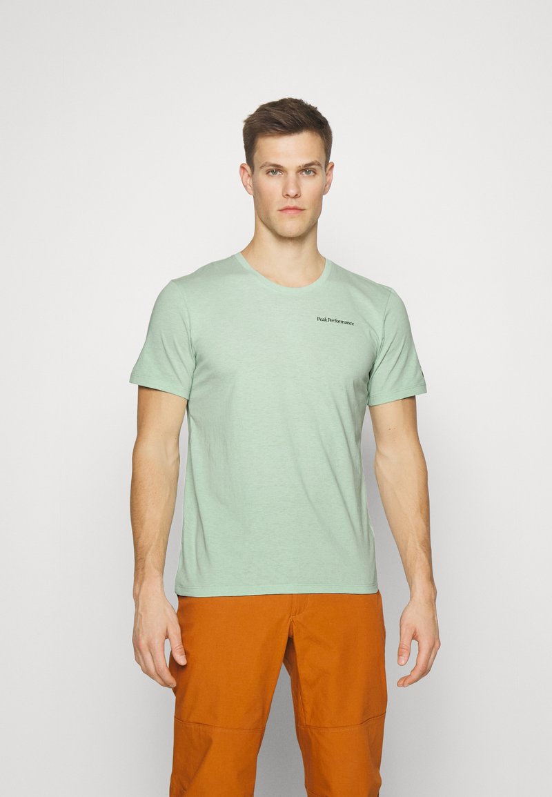 Peak Performance EXPLORE LOGO TEE - T-Shirt basic - delta green/grün - Zalando.at
