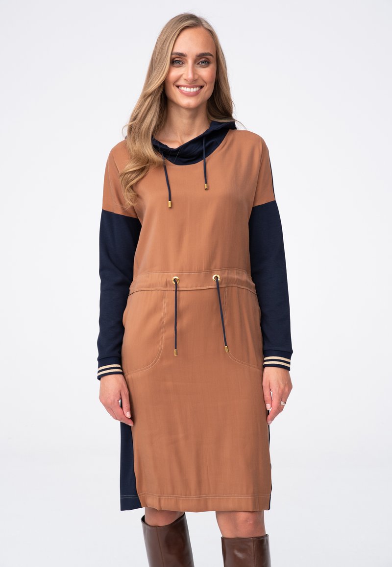 Anataka VICOLA - Freizeitkleid - braun blau/braun - Zalando.at