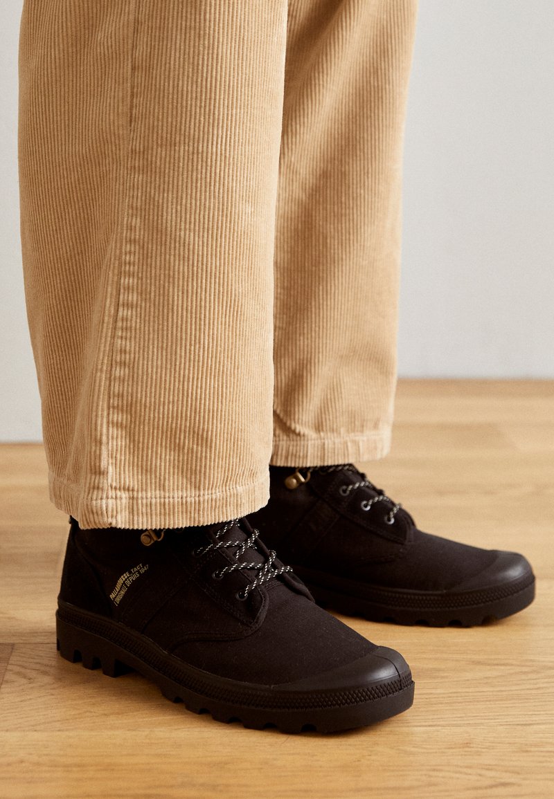 Palladium PALLABROUSSE - Lace-up ankle boots - black - Zalando.co.uk