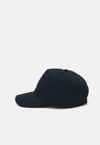 Guess JUNIOR BASEBALL UNISEX - Cap - smart blue/dark blue - Zalando.co.uk