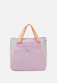 Puma AT ESS TOTE BAG - Sportväska - grape mist/syren - Zalando.se