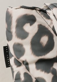 Street One LINED SHOPPER BAG WITH LEOPARD PRINT - Einkaufstasche ...