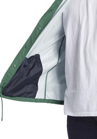 Quiksilver RAIN CLOUD TRACK - Waterproof jacket - gmp/green - Zalando