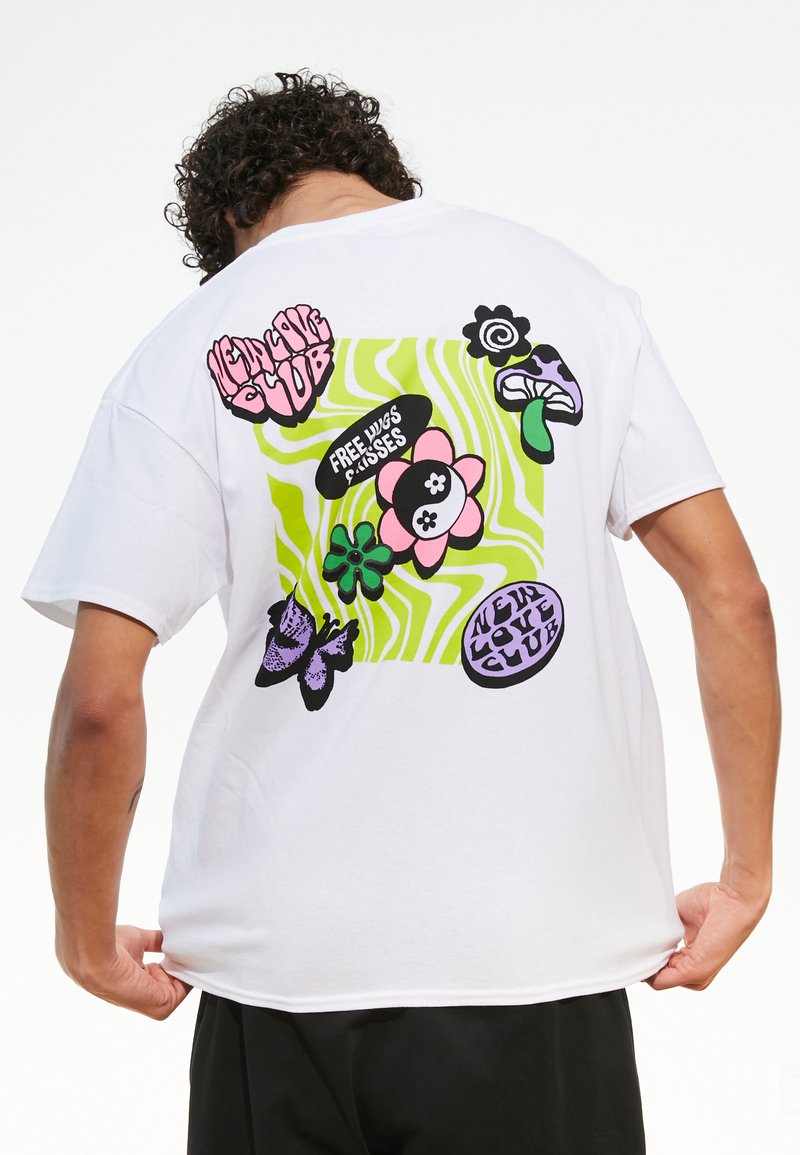New Love Club TRIPPY BADGES - T-Shirt print - white/weiß - Zalando.ch
