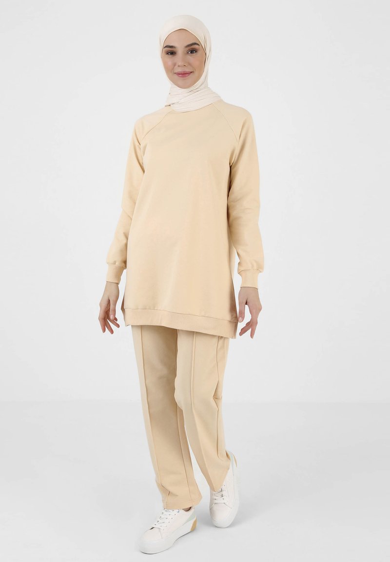 Modanisa SET - REFKA - Chándal - beige - Zalando.es