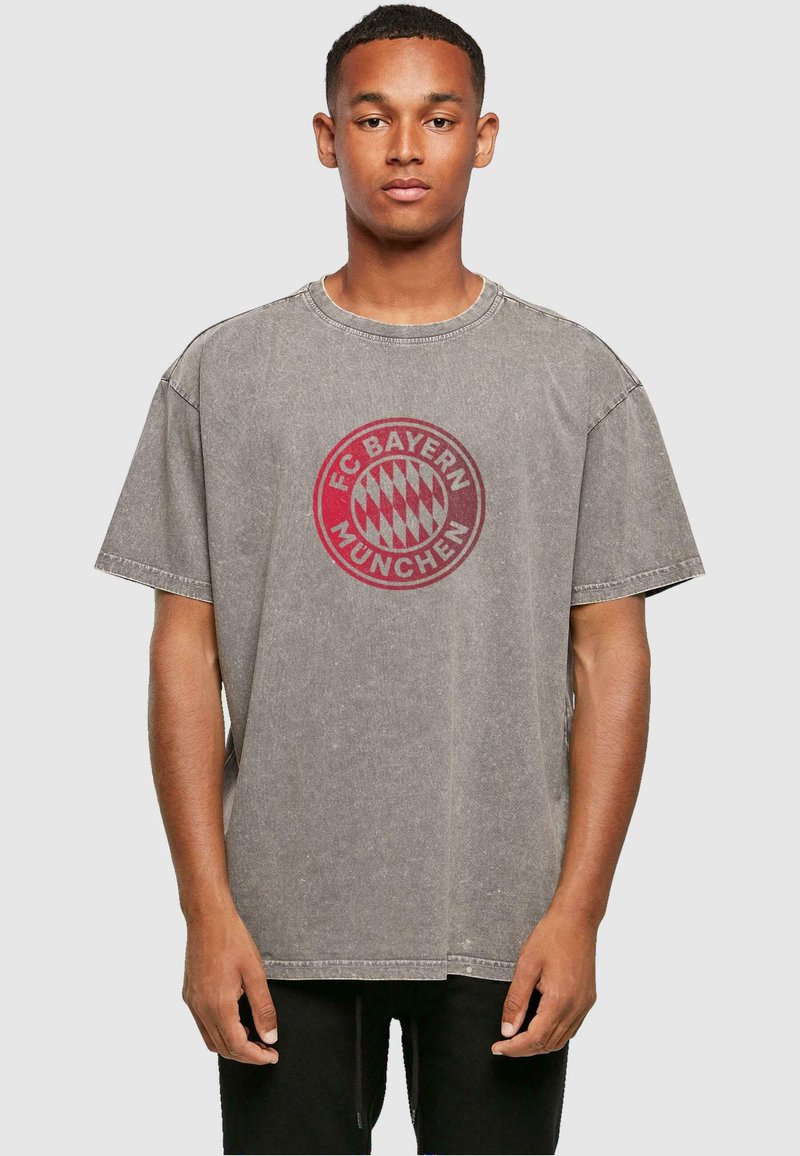 FC Bayern München LOGO GR ACID WASHED HEAVY - Vereinsmannschaften ...