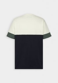 Mads Nørgaard COMBED MAGNUS BLOCK TEE - T-shirt imprimé - deep well ...