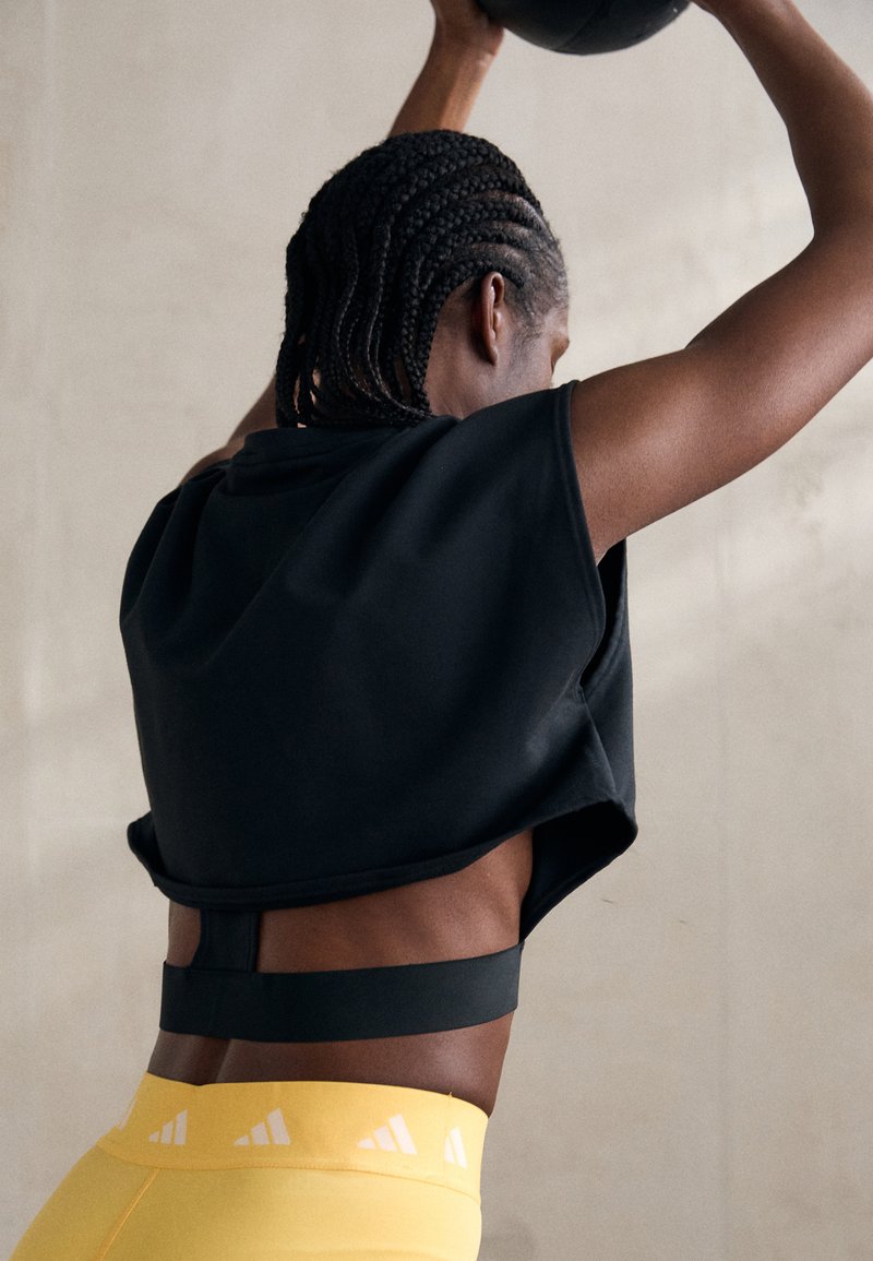 adidas Performance POWER CROP - Print T-shirt - black - Zalando.co.uk