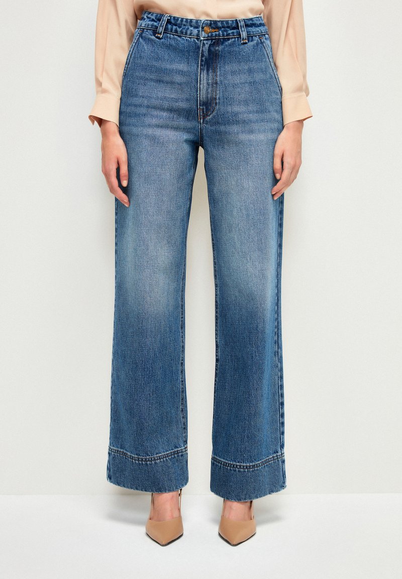 adL WITH SIDE POCKET. - Jeans a zampa - blue/blu - Zalando.it