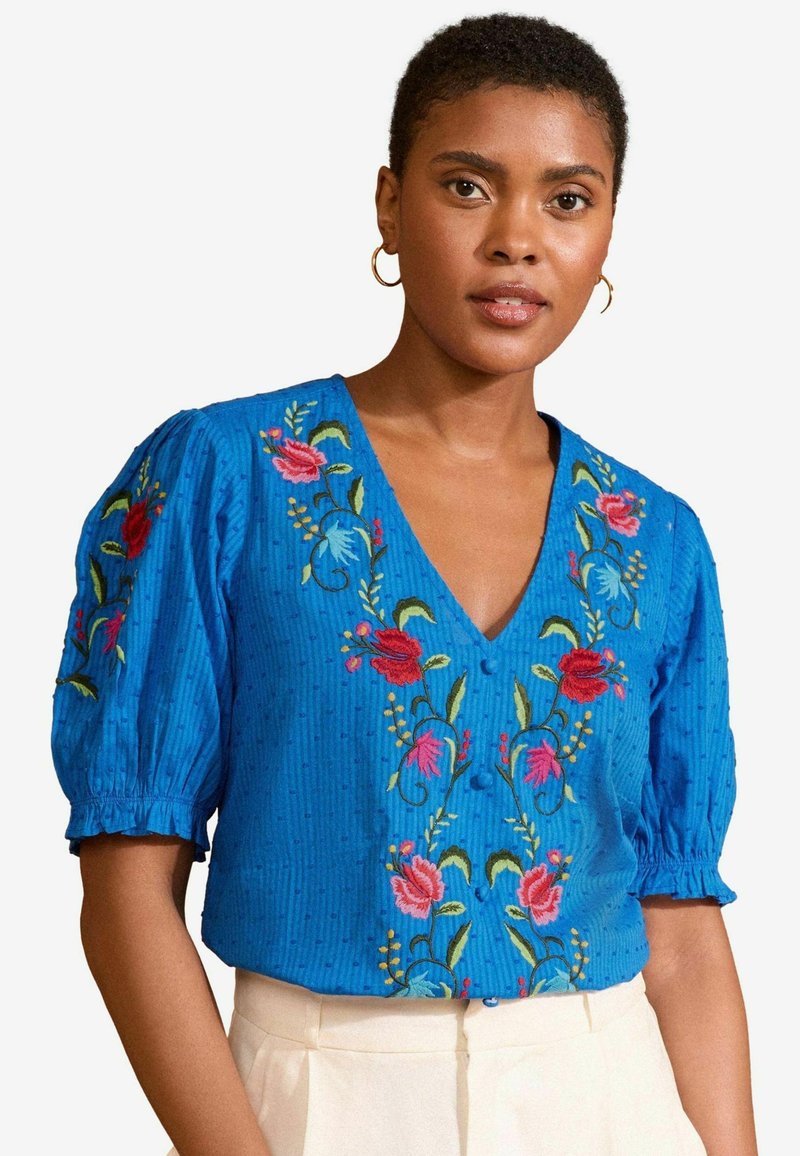Love & Roses REGULAR FIT - DOBBY PUFF SLEEVE EMBROIDERED - Blouse ...