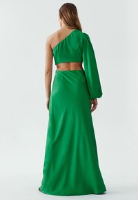 CALLI TARINA - Maxikleid - green/grün - Zalando.at