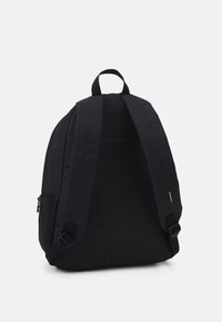 Converse STAR CHEVRON CORE BACKPACK UNISEX - Rugzak - black/zwart ...